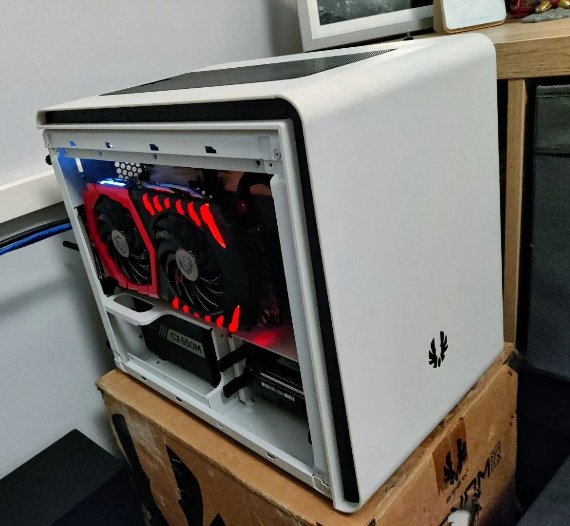 Desktop PC Full Package | Skoop by Skroutz