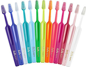 TePe Select Οδοντόβουρτσα Medium (Τυχαία Επιλογή) | Skroutz.gr